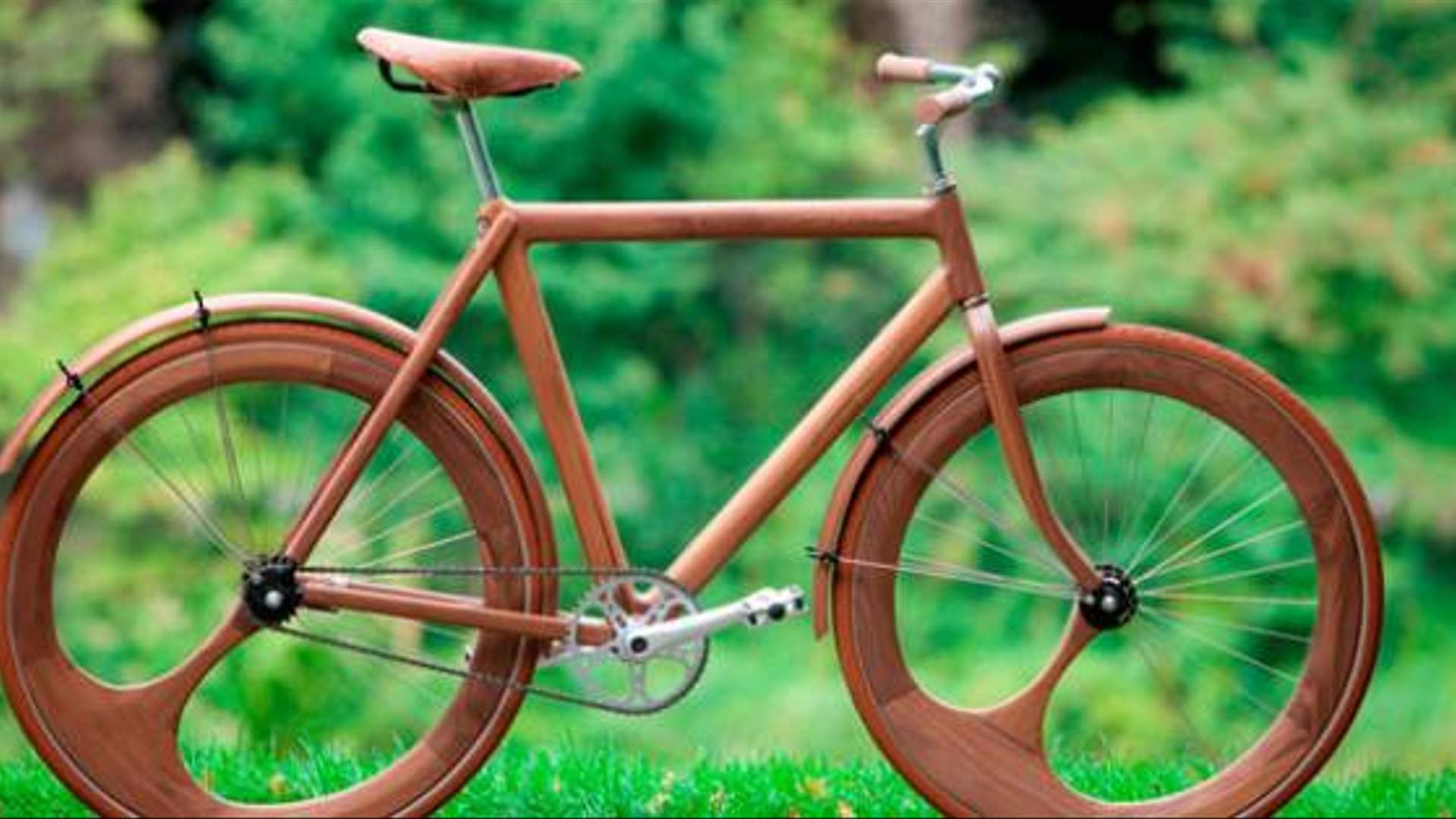 Dutch Designer Rolls Out Wooden Bikes - Concrete Playground