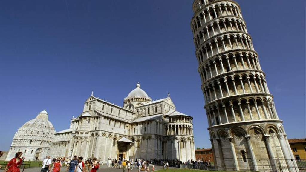 Leaning Buildings From Around the World - Concrete Playground