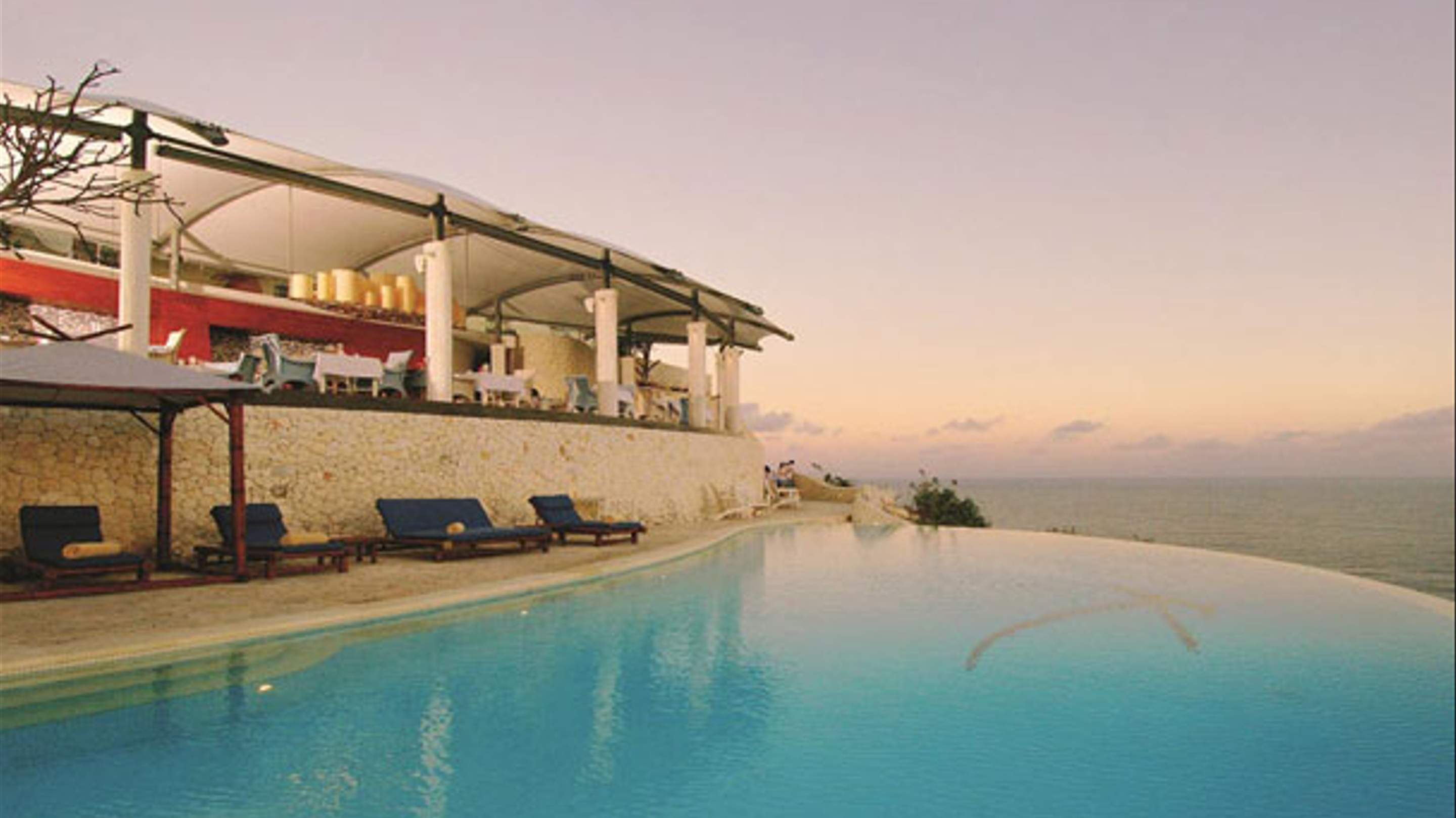 Mr & Mrs Smith’s Ten Hottest Hotel Bars - Concrete Playground