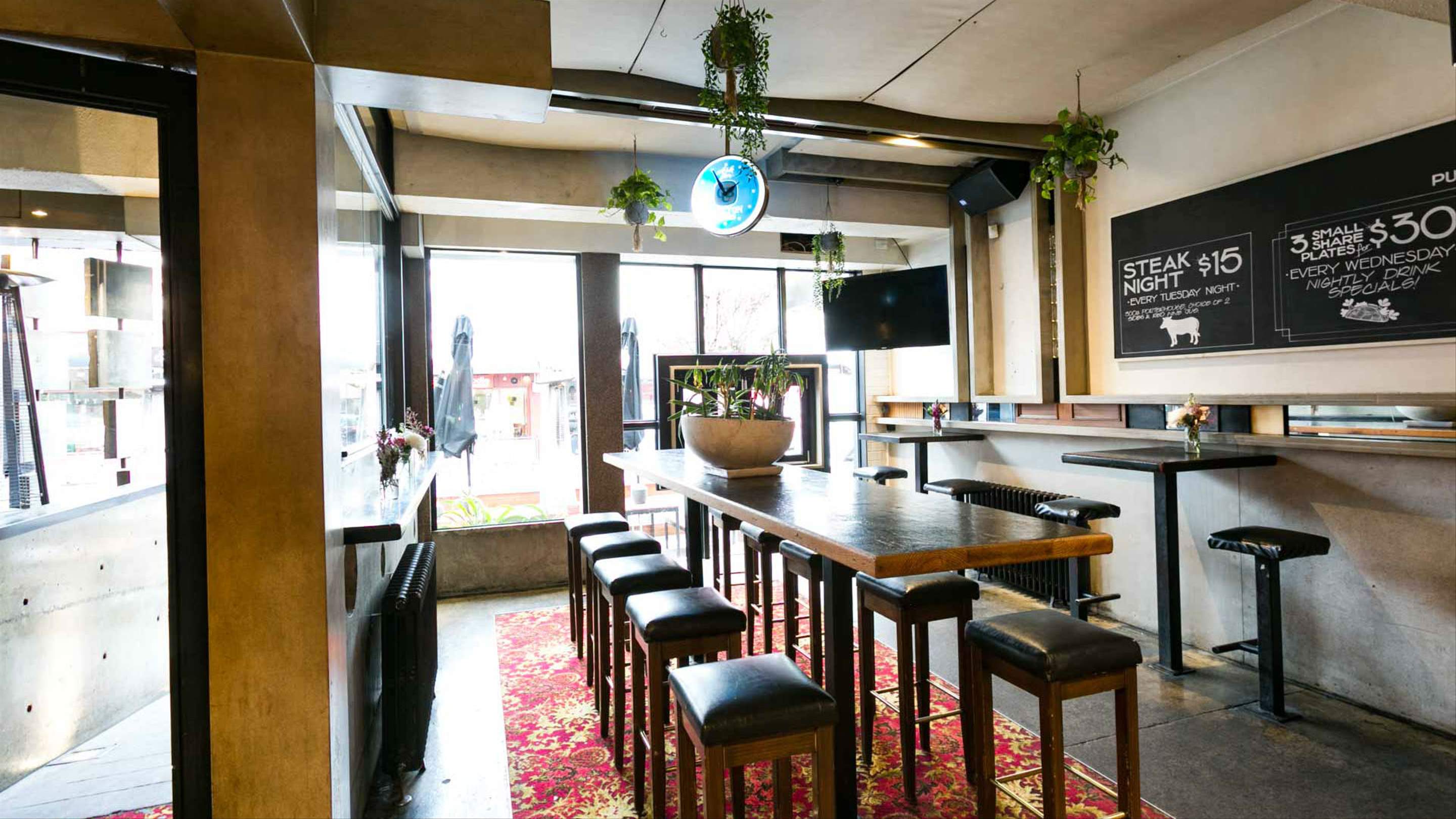 Public House, Richmond Review