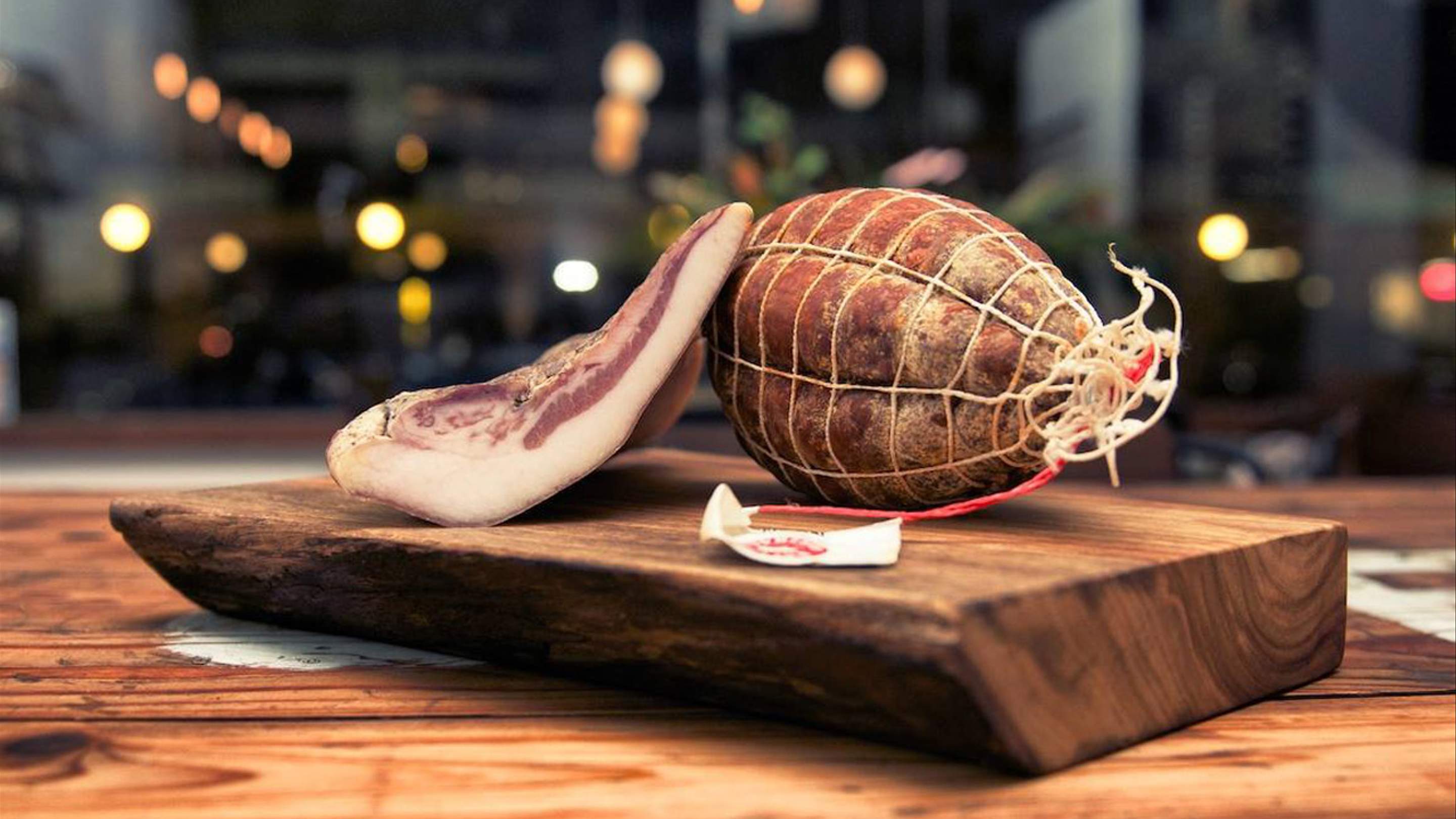 The Stinking Bishops, Newtown Review