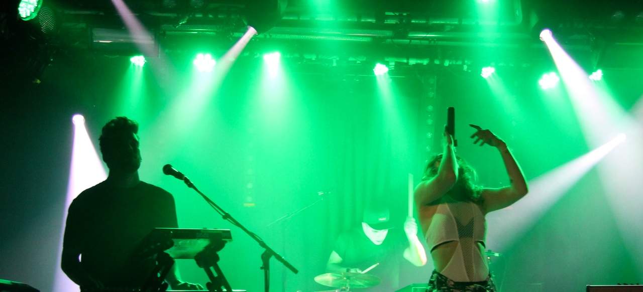 Broods Supports Prove You Should Ditch the Pre-Drinks and Hit the Gig ...