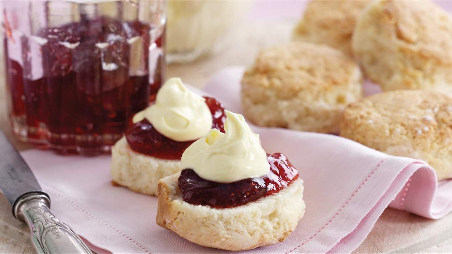 The Four Best Devonshire Teas in Brisbane - Concrete Playground