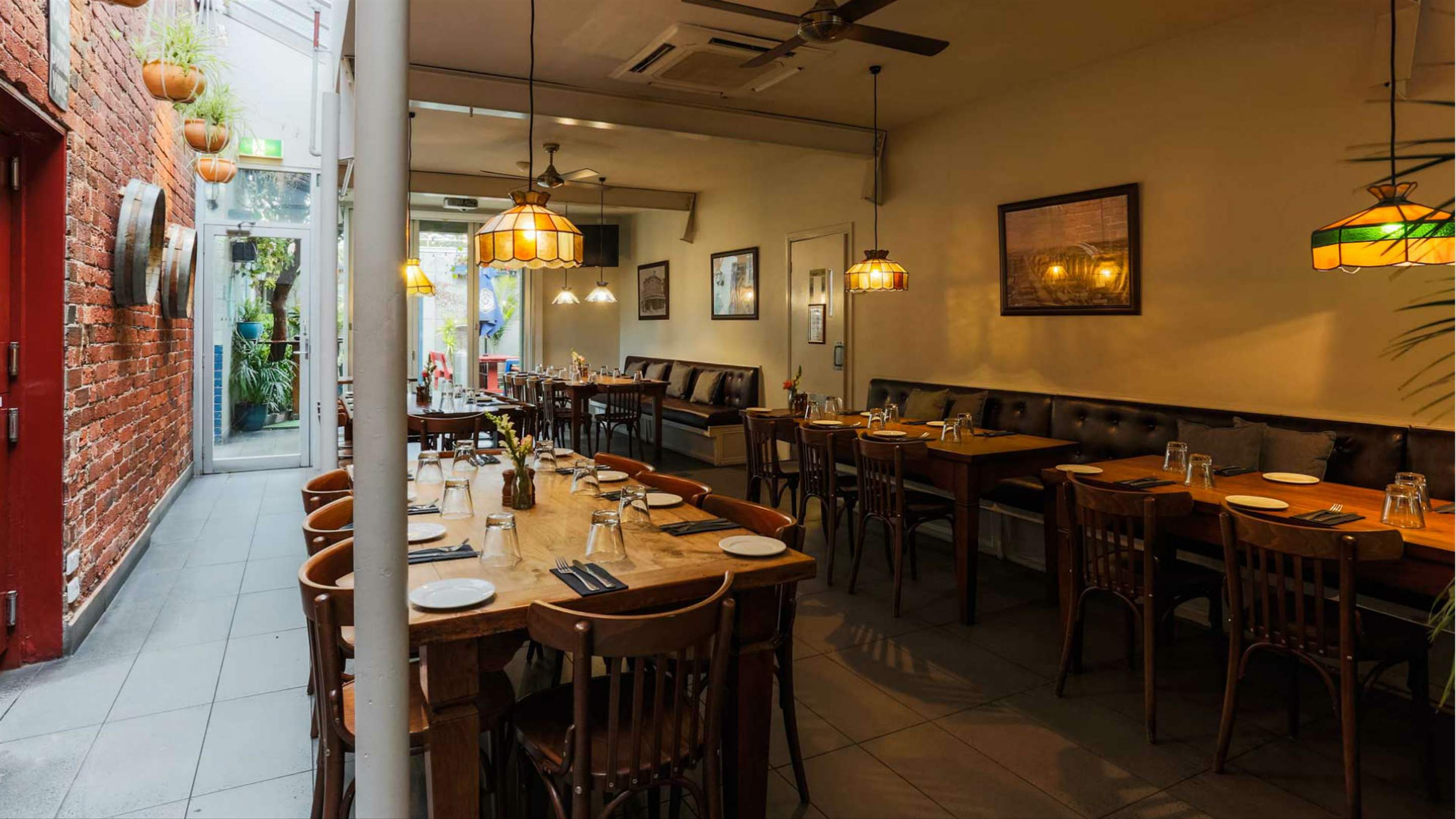 College Lawn Hotel, Prahran Review