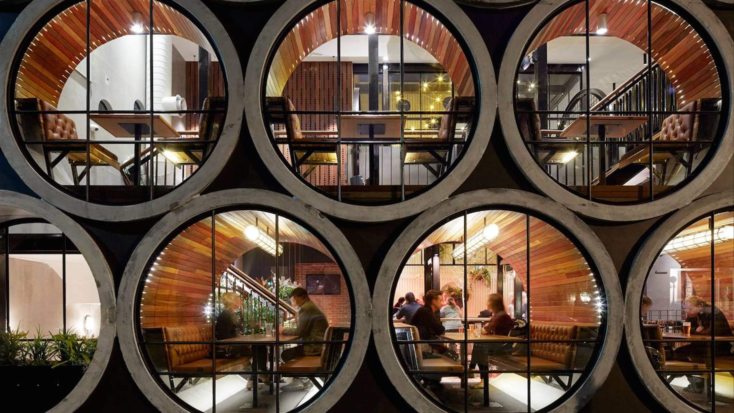 Eight Top Happy Hours Around Melbourne For Every Day of the Week