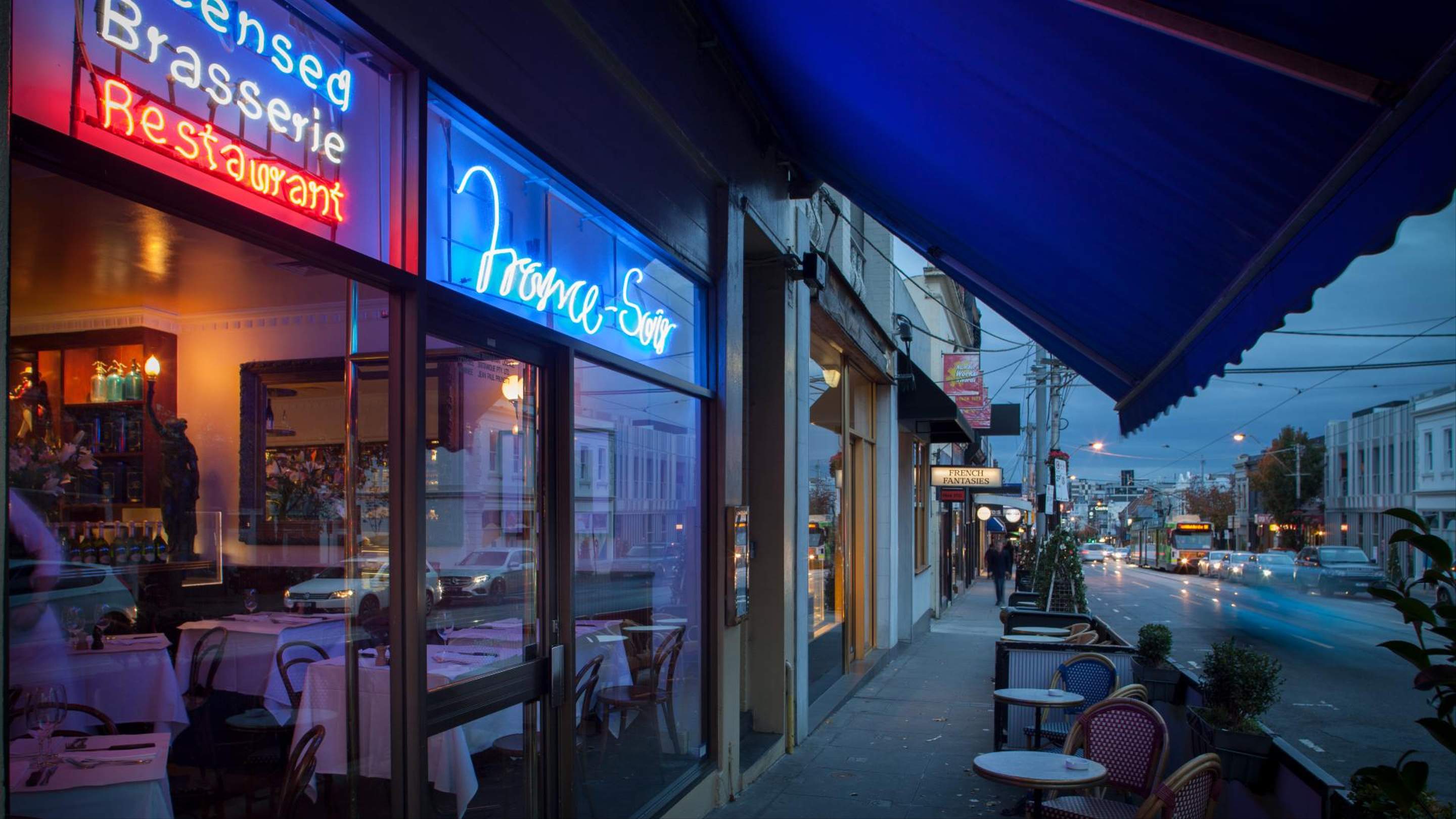 France-Soir, South Yarra Review