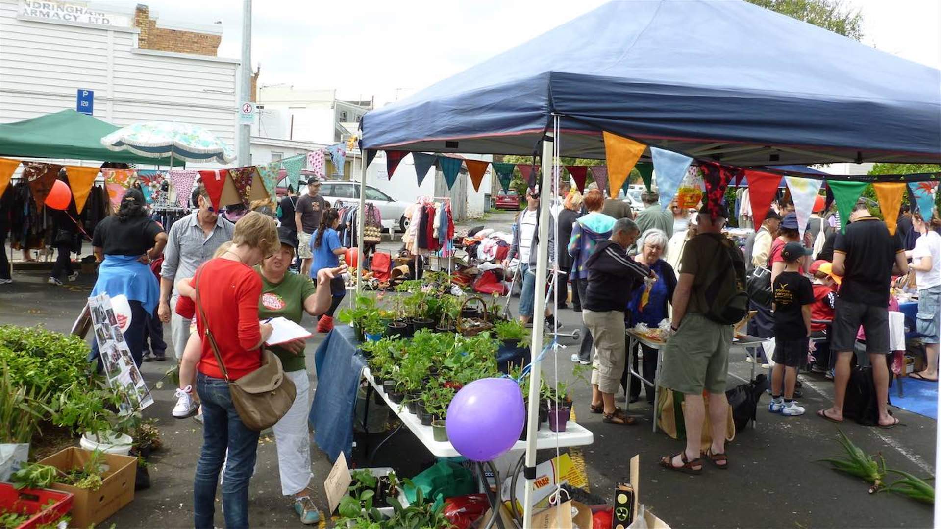 Sandringham Farmers' Market - Concrete Playground