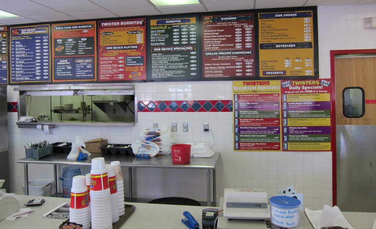 Breaking Bad's Los Pollos Hermanos Could Become a Real Restaurant ...