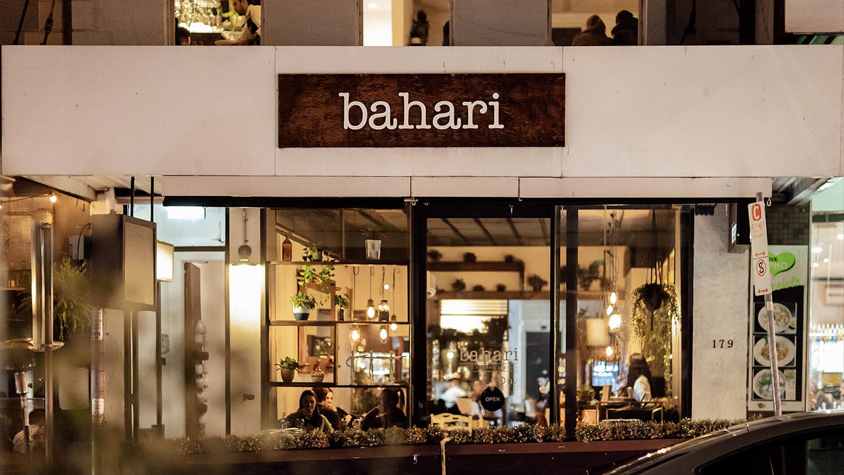 Bahari, Melbourne Review