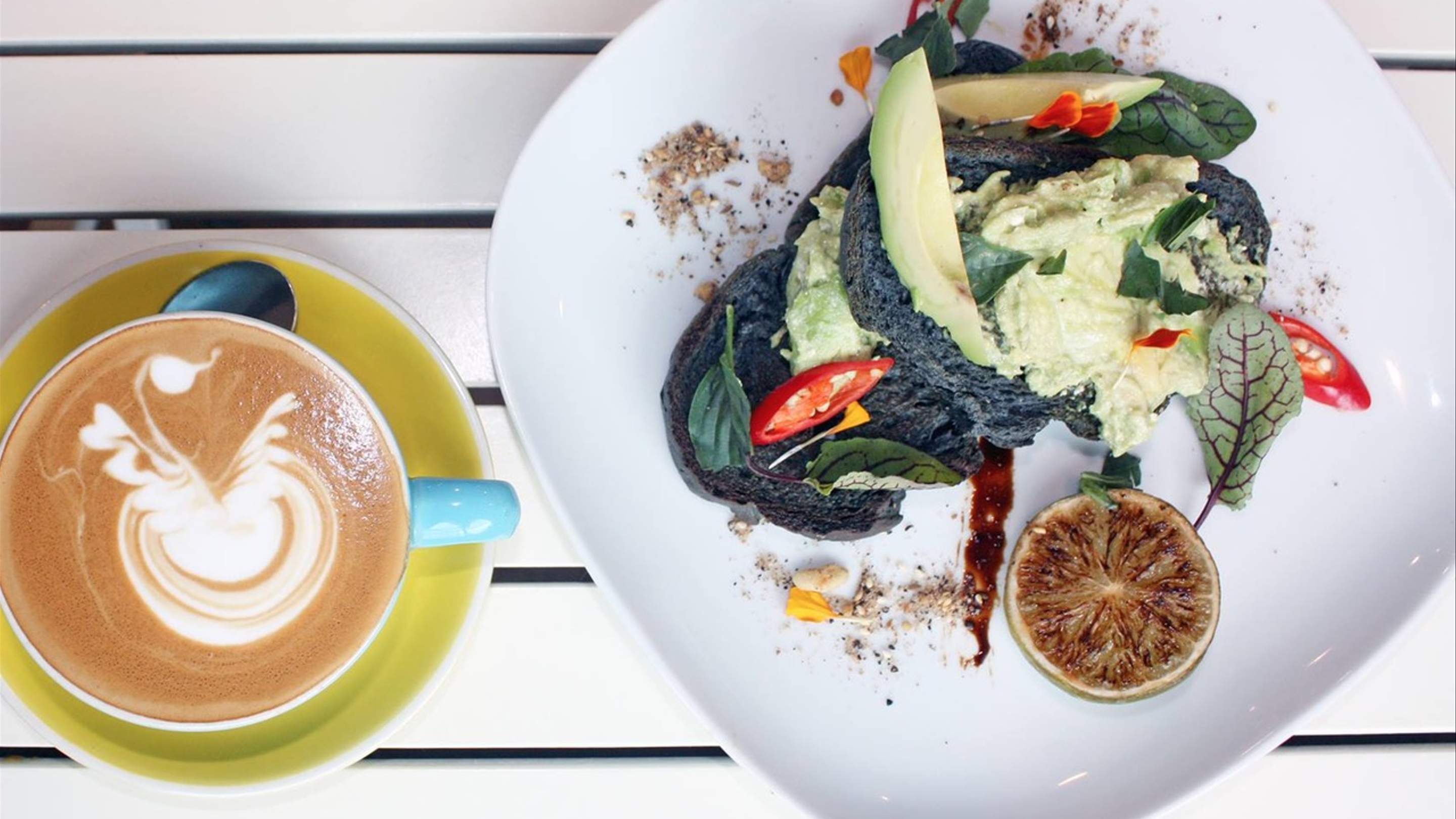Little Clive, Annerley Review