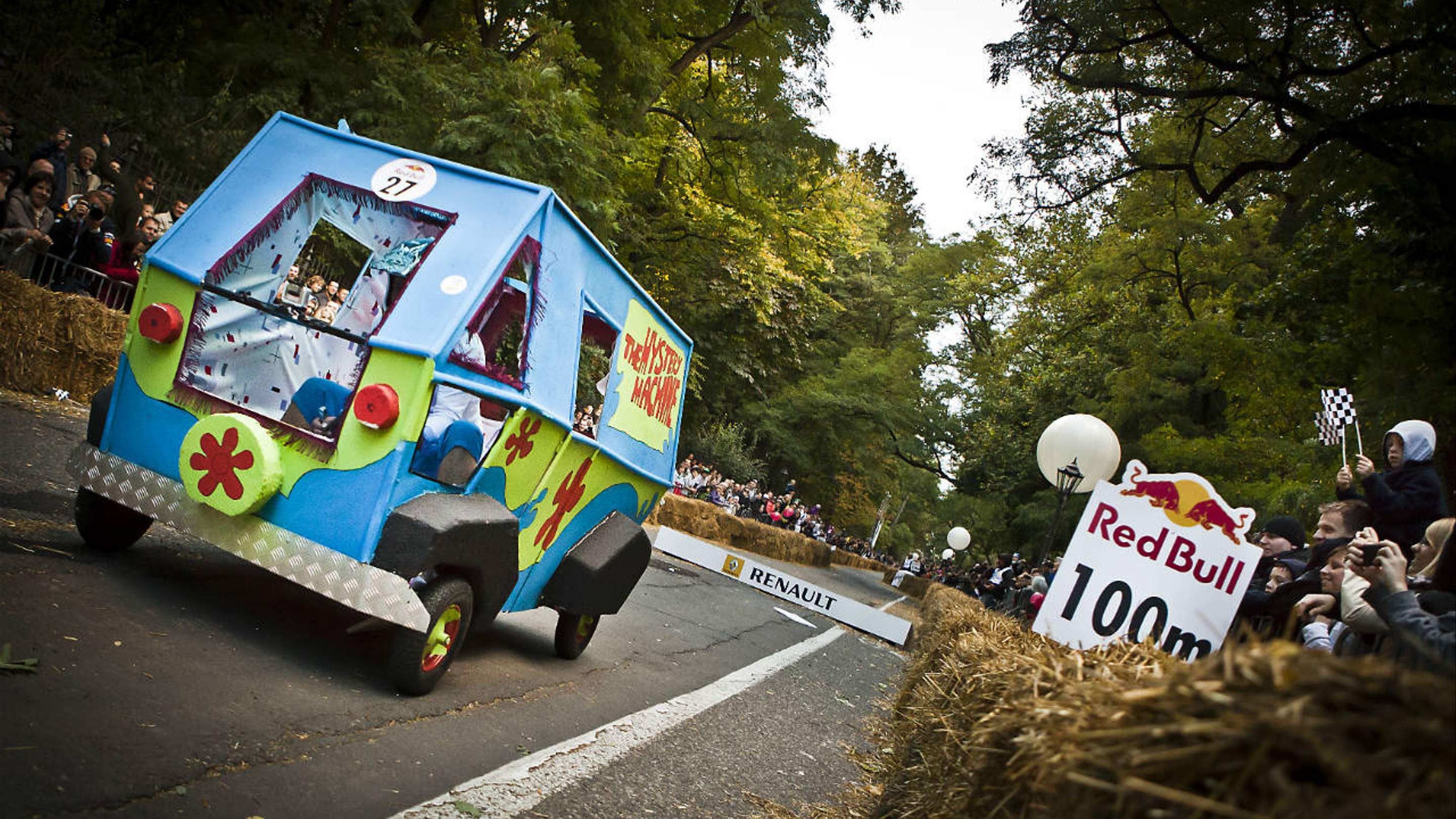 Red Bull Billy Cart Race 2015 - Concrete Playground