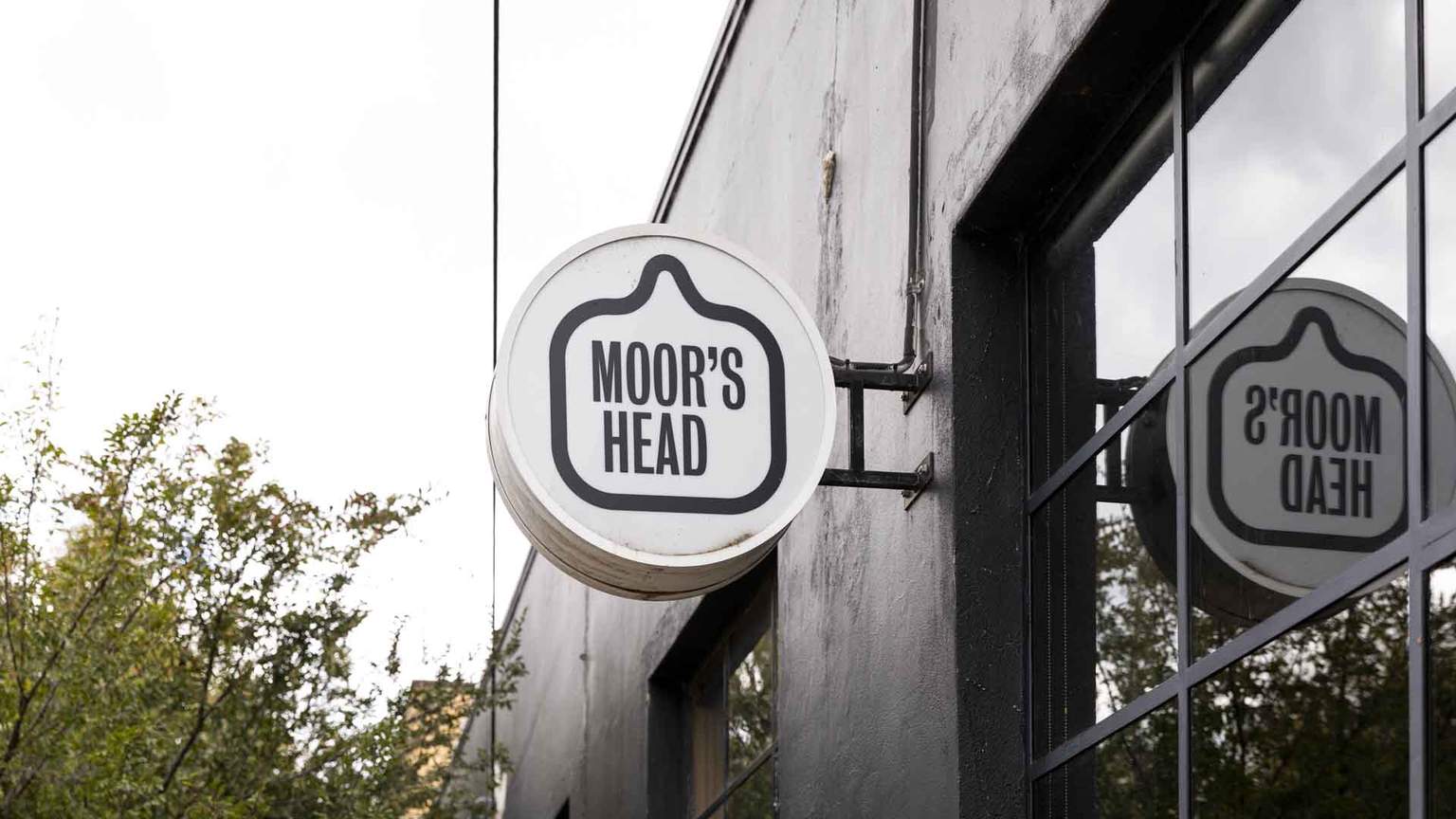 The Moor's Head, Thornbury Review