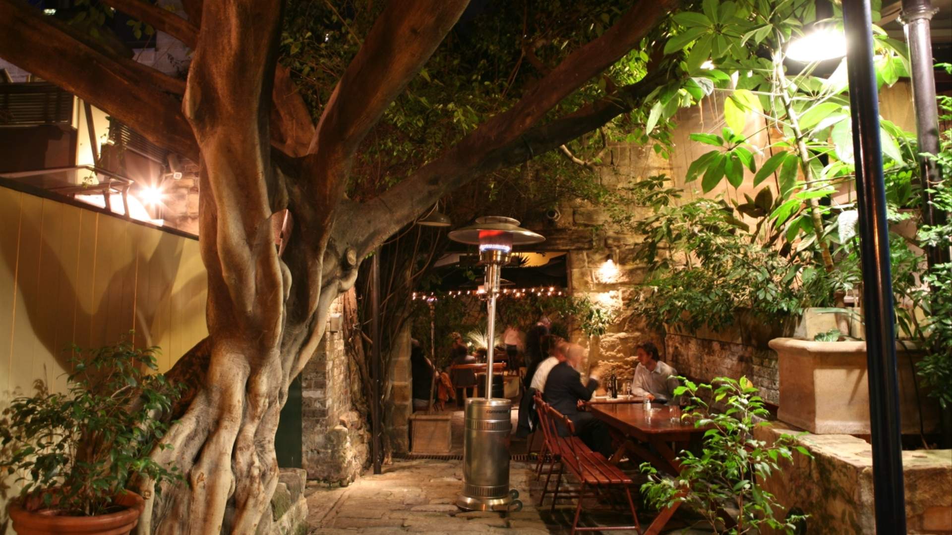 Five Things to Do on a Friday in The Rocks - Concrete Playground