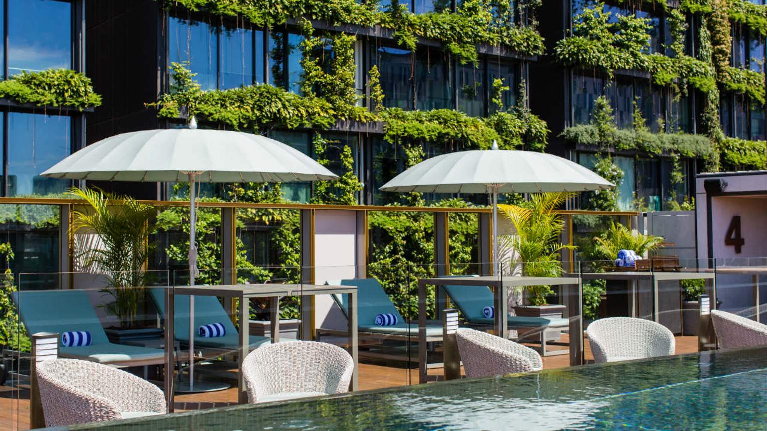 The Old Clare Rooftop Pool and Bar Is Now Open to the Public - Concrete ...