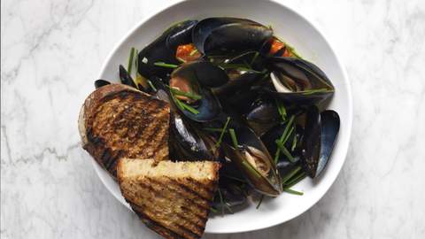 Henry Deane, Millers Point Review