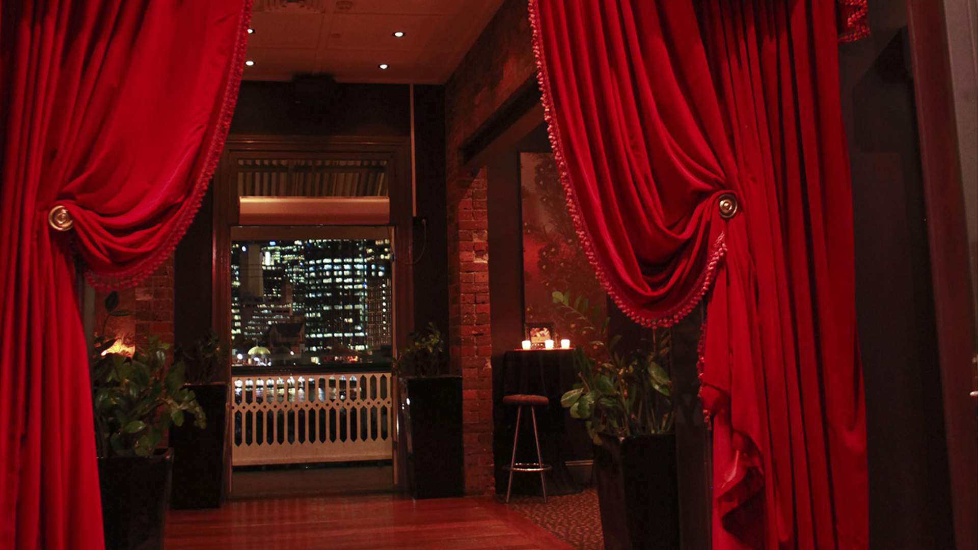 Three New Year's Eve Parties at the Story Bridge Hotel, Brisbane