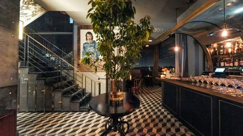 Henry Deane, Millers Point Review