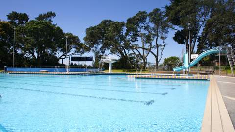 The Six Best Swimming Pools in Auckland for 2024 - Concrete Playground