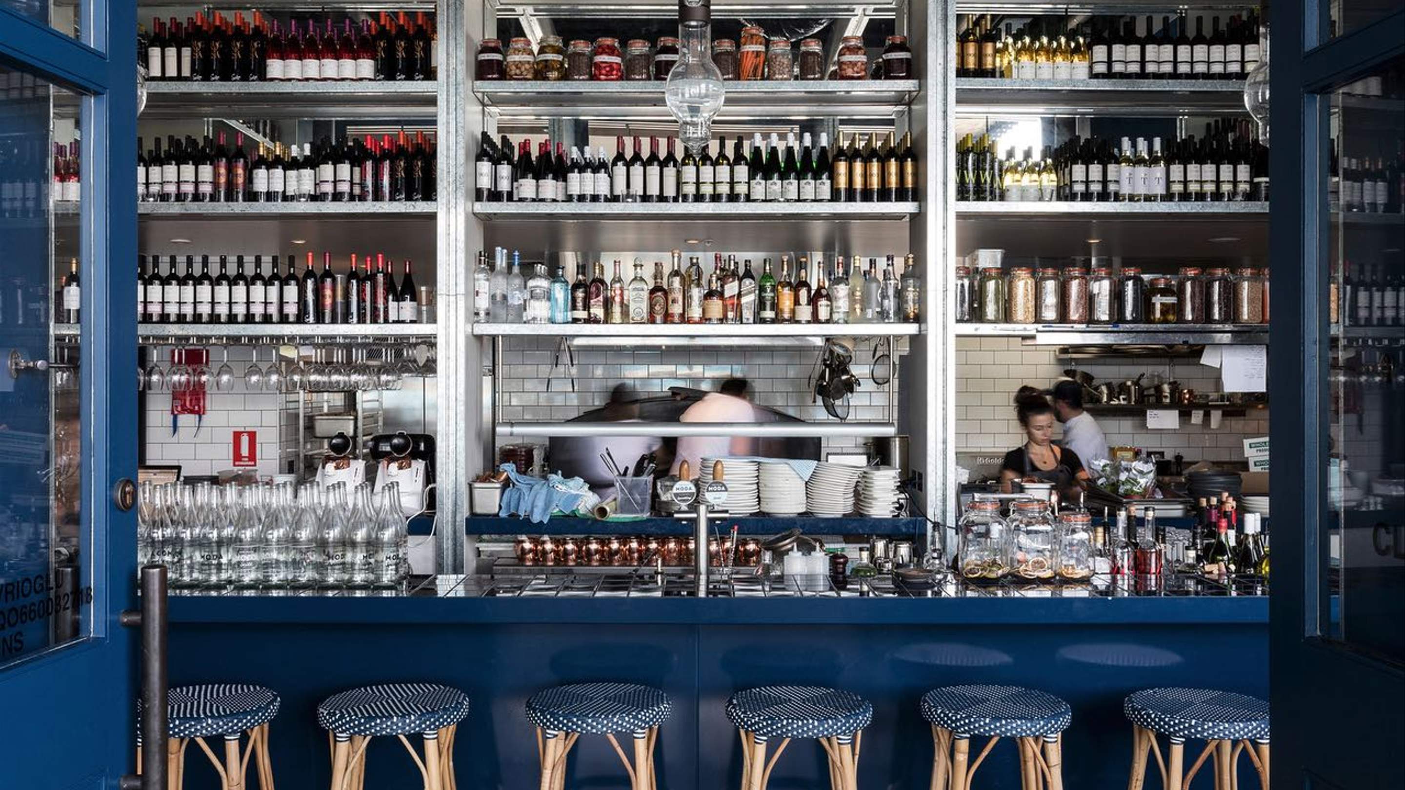 Anason, Barangaroo Review