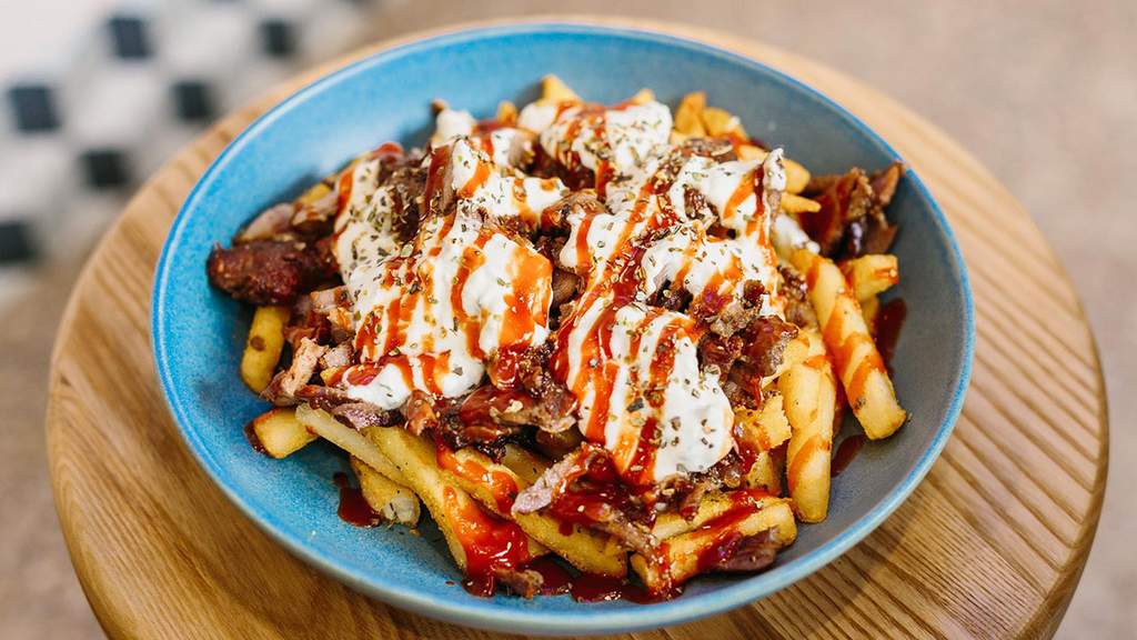 The Yiros Shop Continues Their Yiros Domination With An Inner-City ...