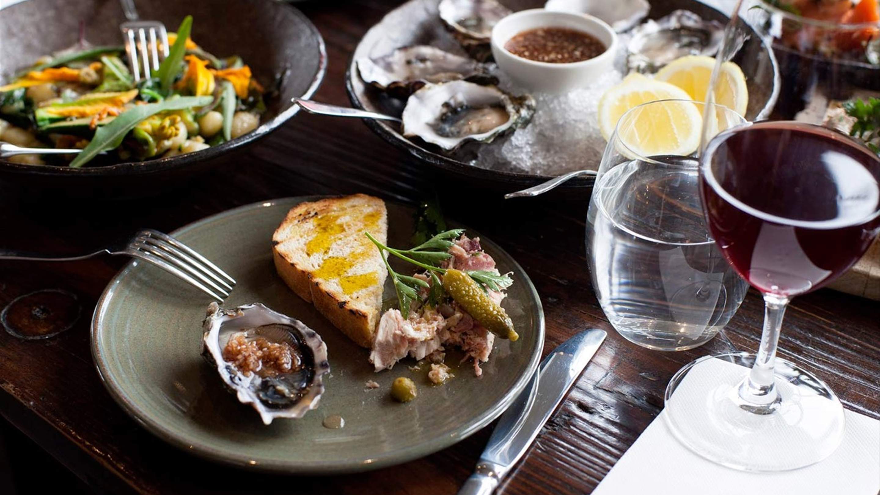 Meletos, Coldstream Review