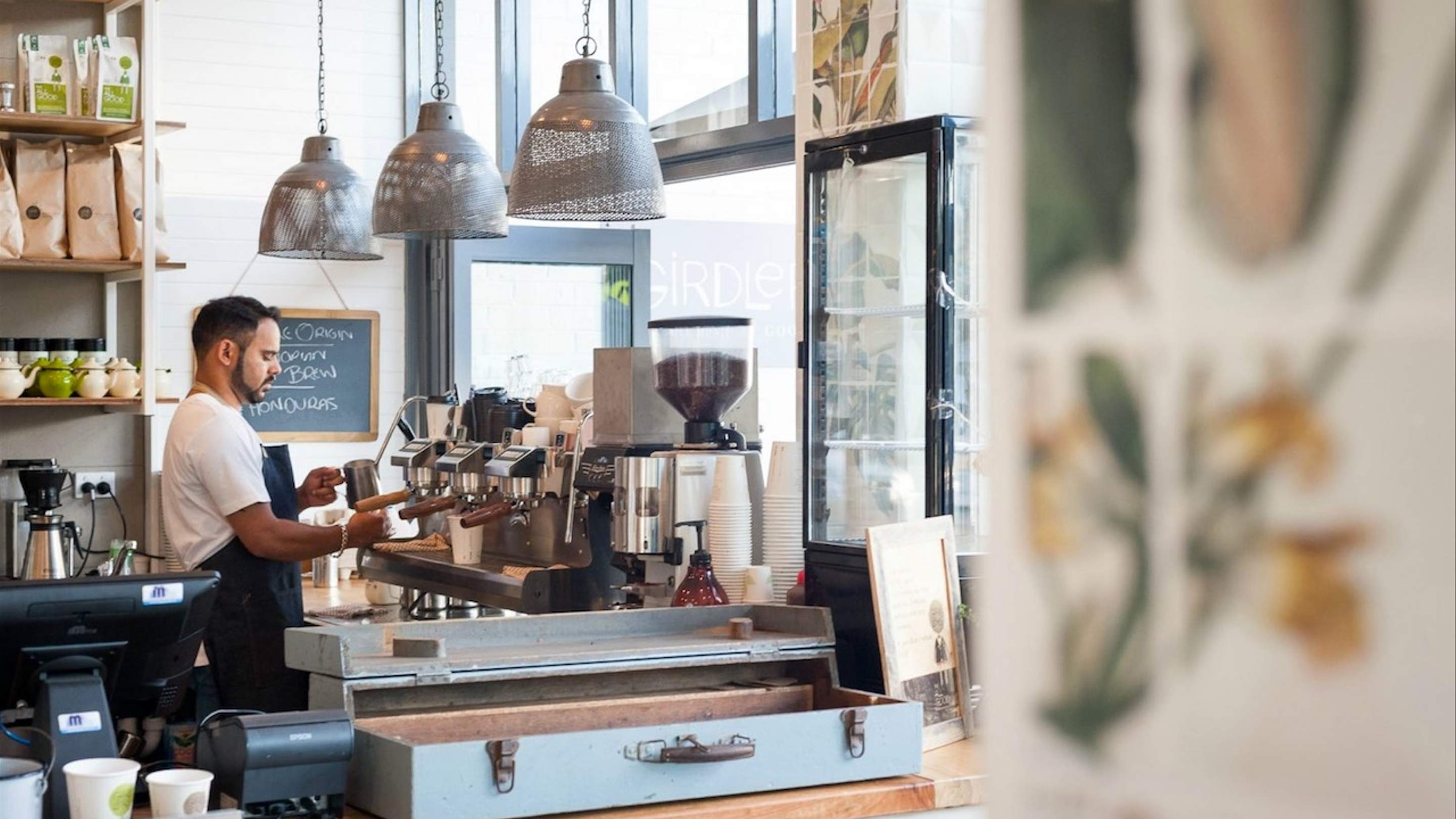 Girdlers, Dee Why Review