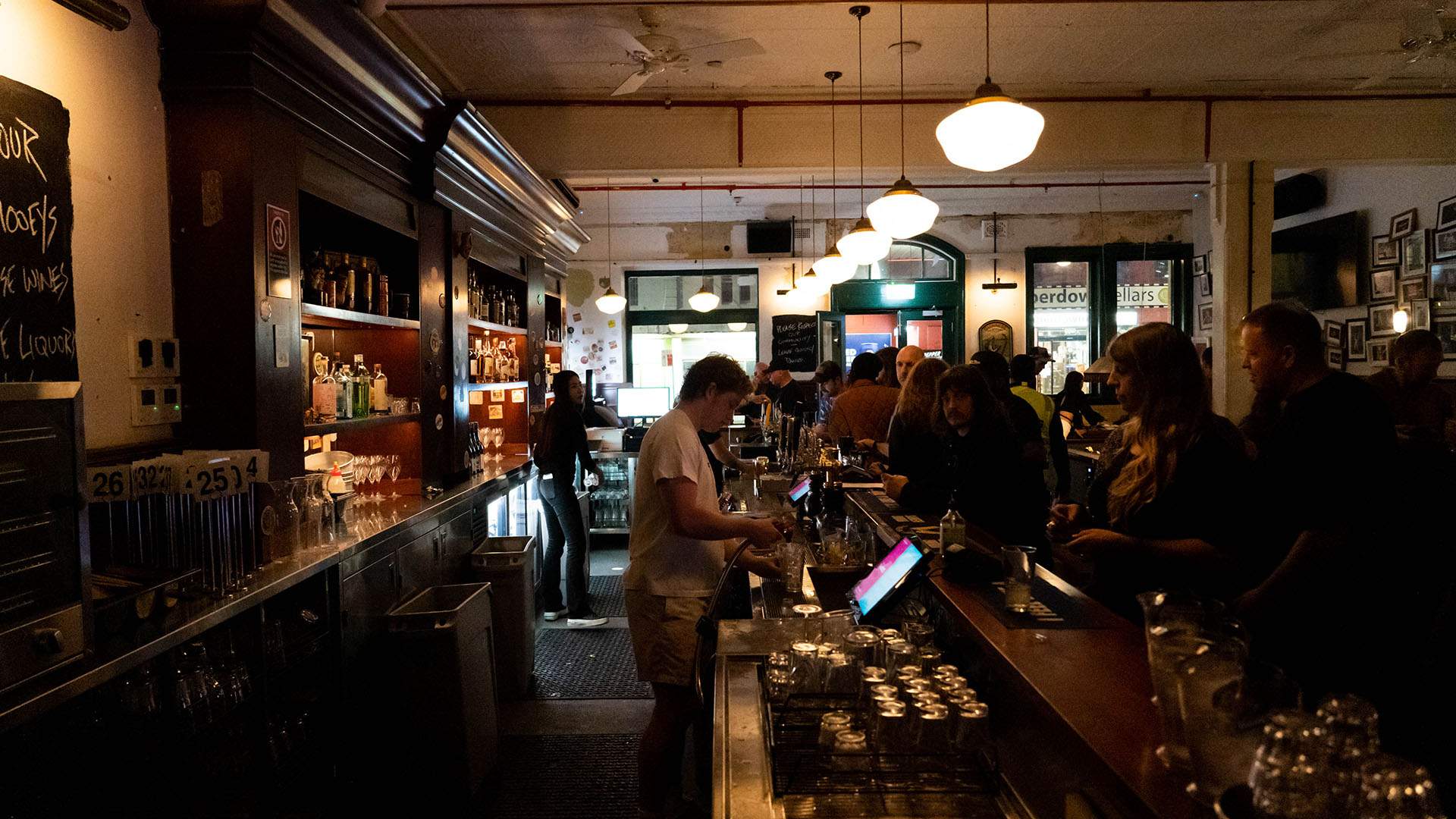 The Lady Hampshire, Camperdown Review