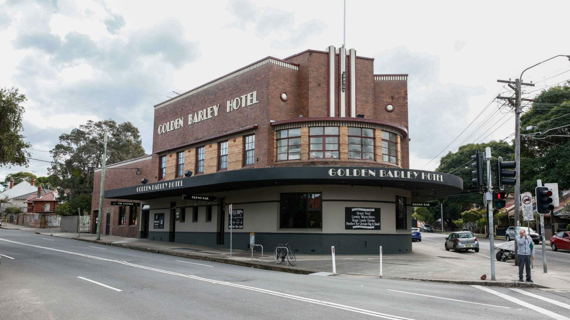 Golden Barley Hotel, Enmore Review