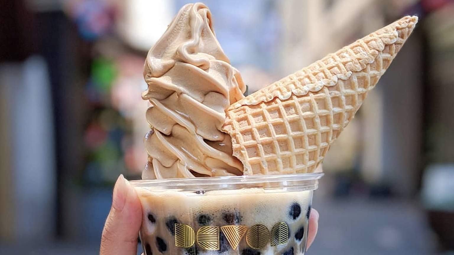 Devon Barangaroo, Barangaroo Review