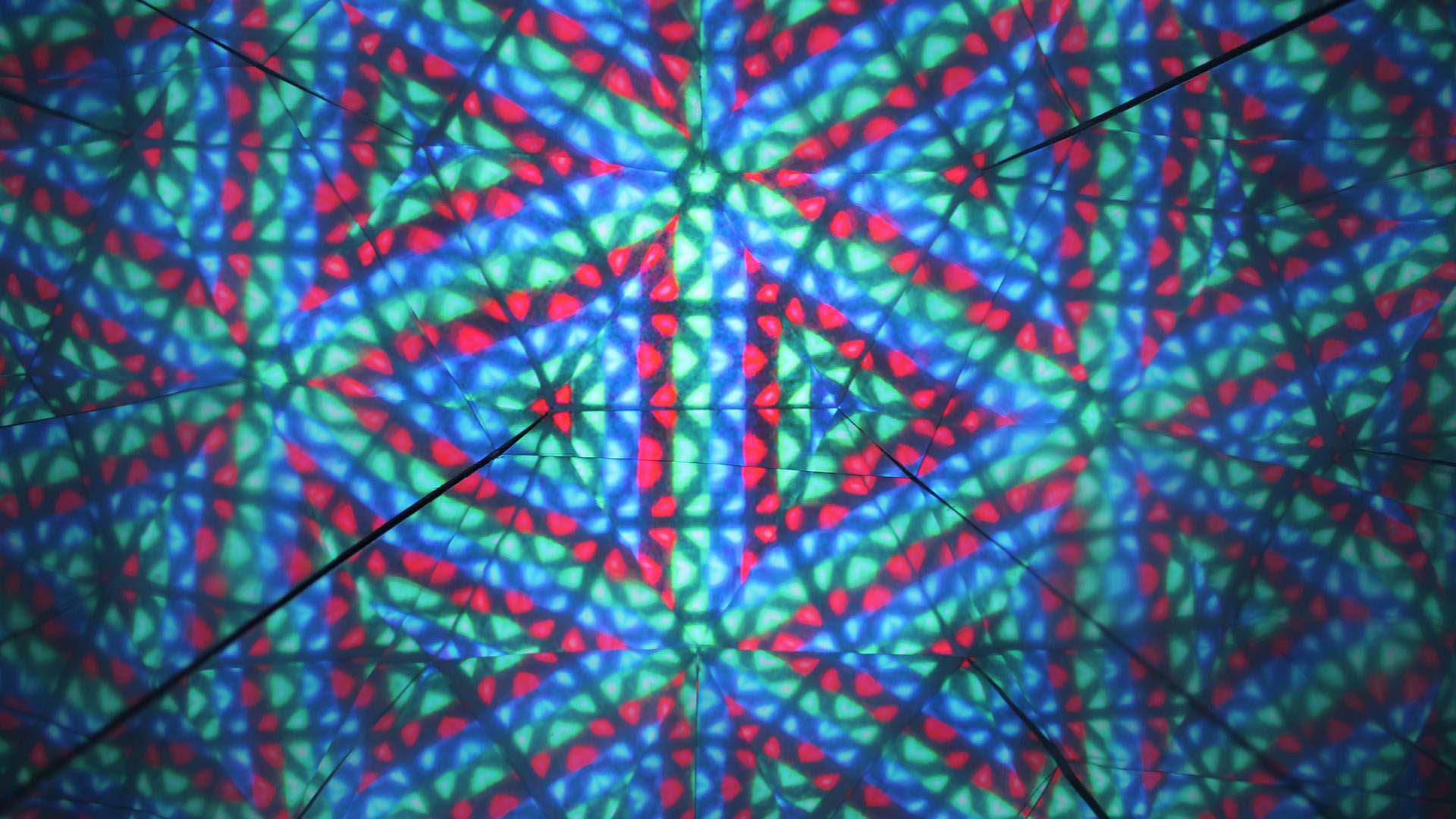 Christopher Handran: The Curve of Sensations - Concrete Playground