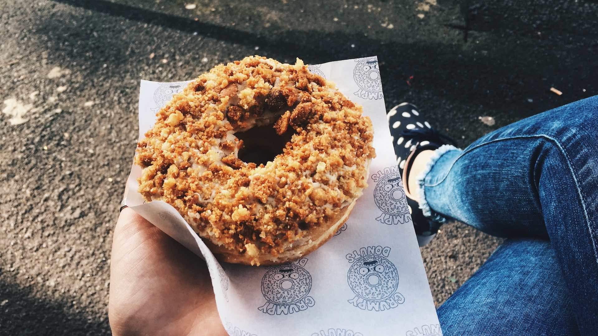 Dusty Morning Fix at Grumpy Donuts - Concrete Playground