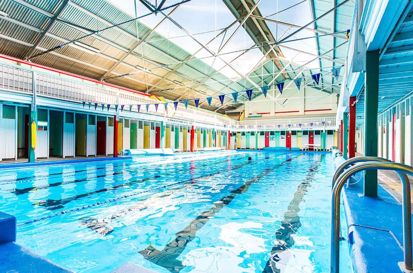 Old-School Splash at Spring Hill Baths - Concrete Playground
