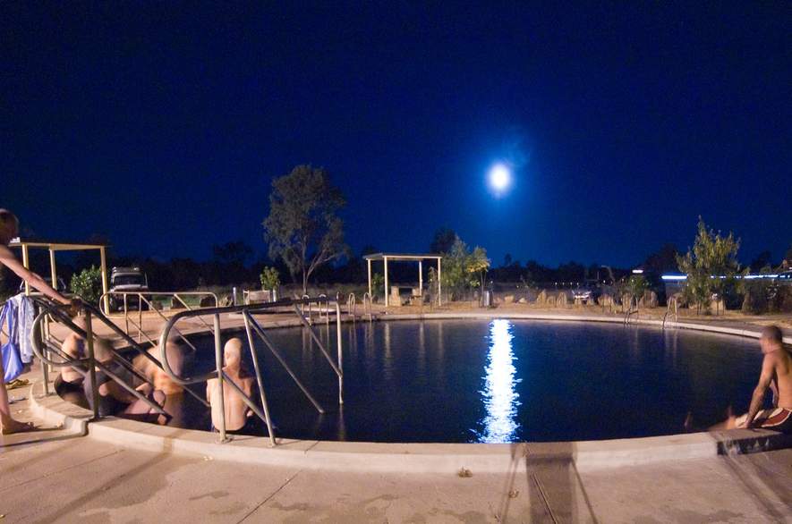 Lightning Ridge Hot Bore Baths - Concrete Playground