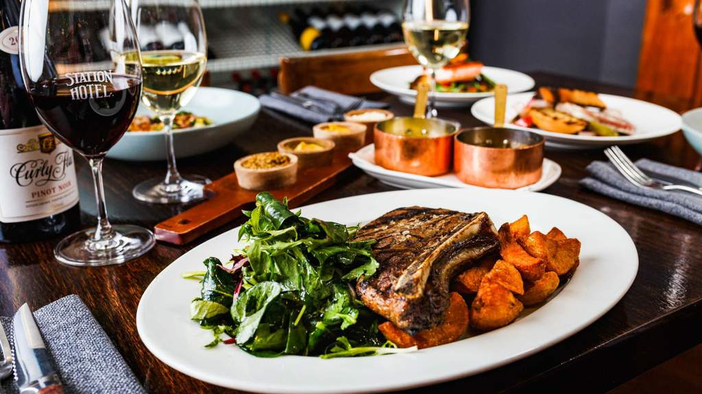 Station Hotel, Footscray Review