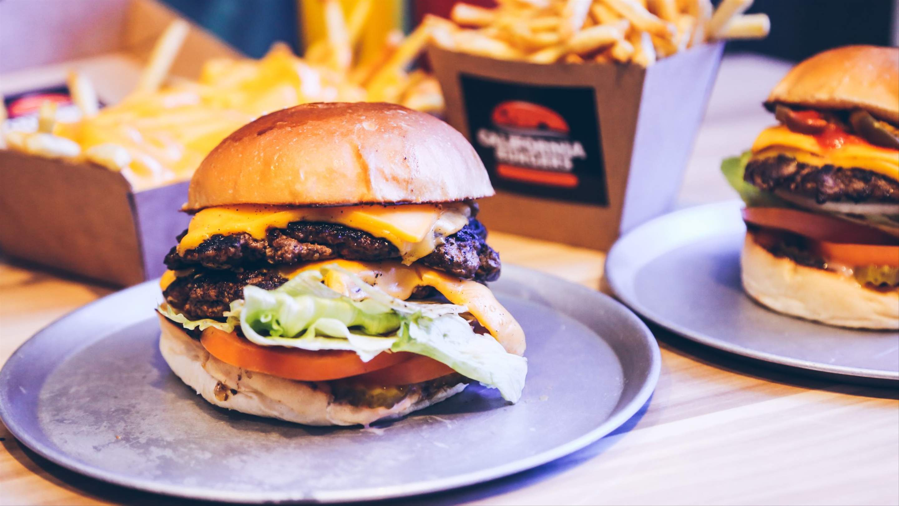 California Burgers, Windsor Review