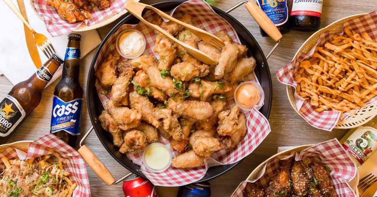 Midnight All-You-Can-Eat Fried Chicken Buffet - Concrete Playground