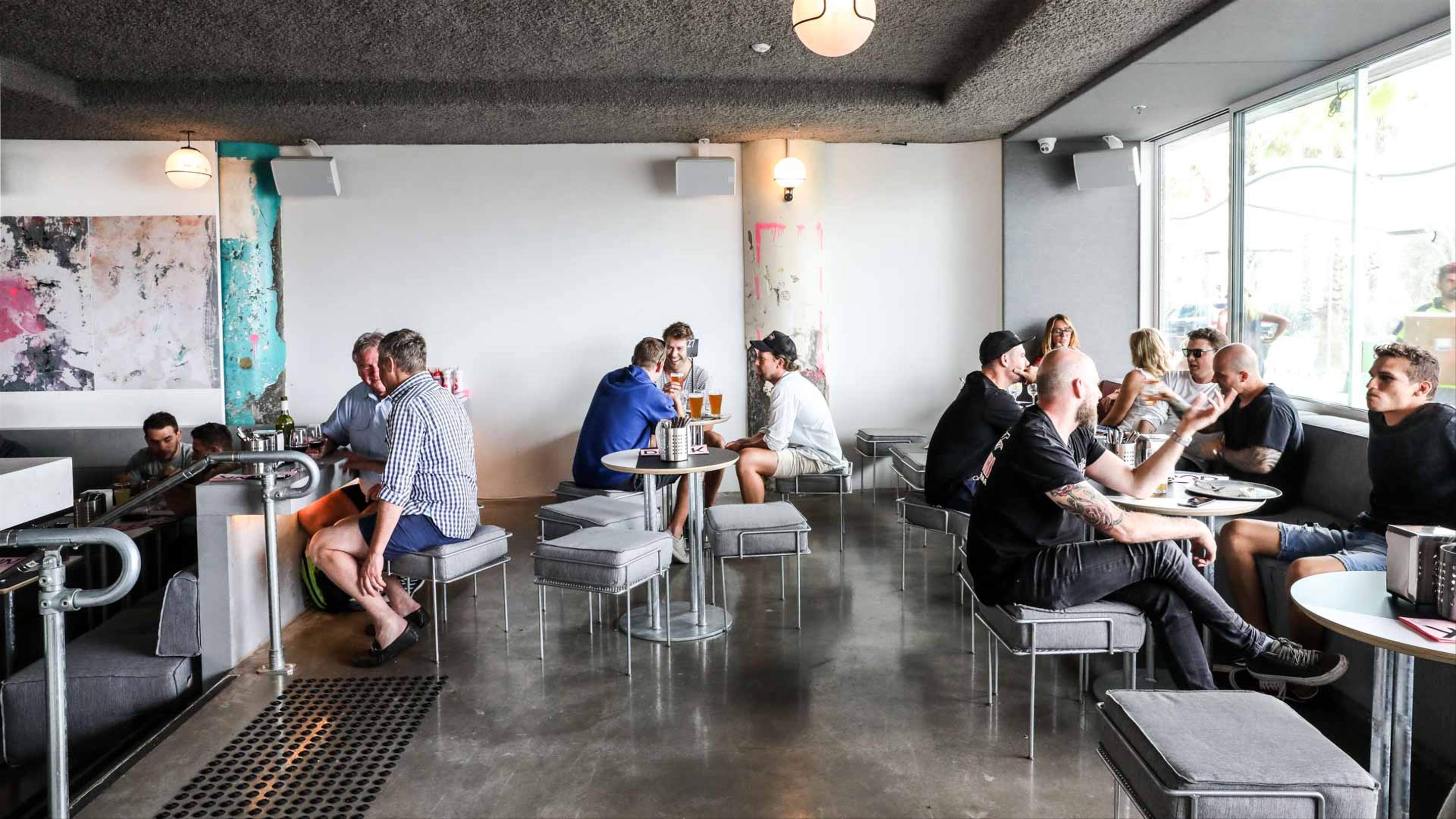 A Look Inside the Icebergs Team's New 80s-Inspired Beachside Pub Bondi ...