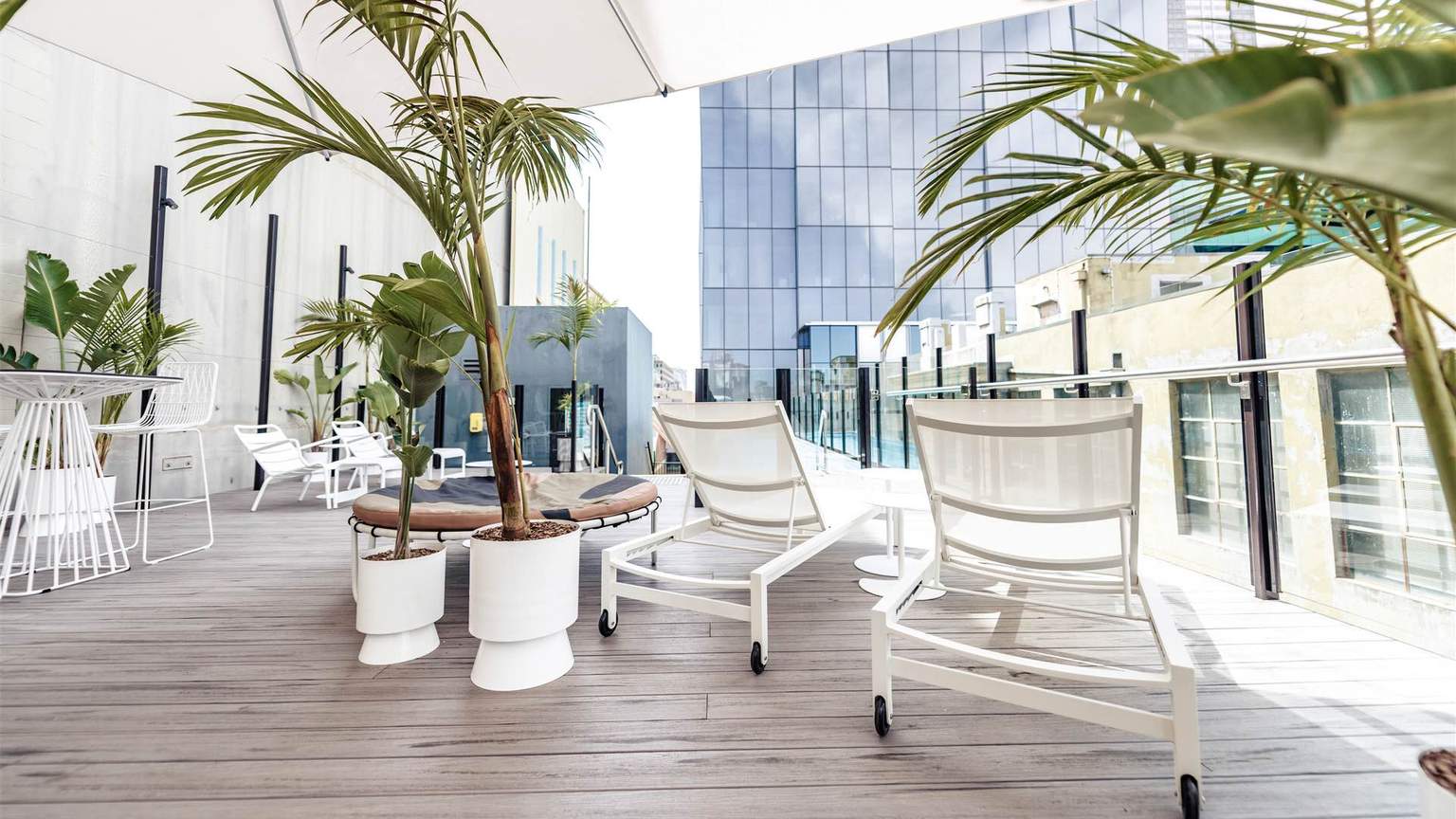 Adelphi Hotel Pool & Deck, Melbourne Review