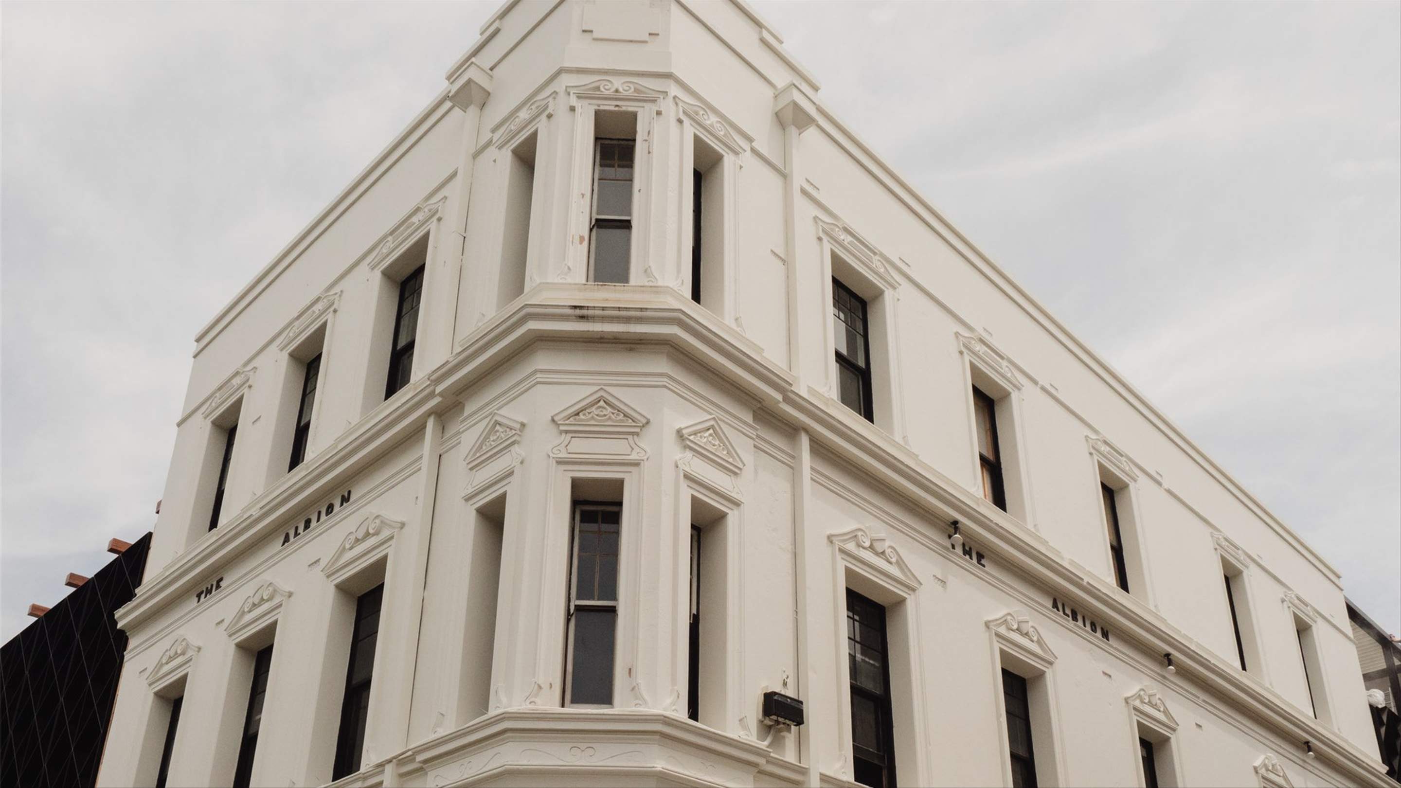 The Albion, South Melbourne Review