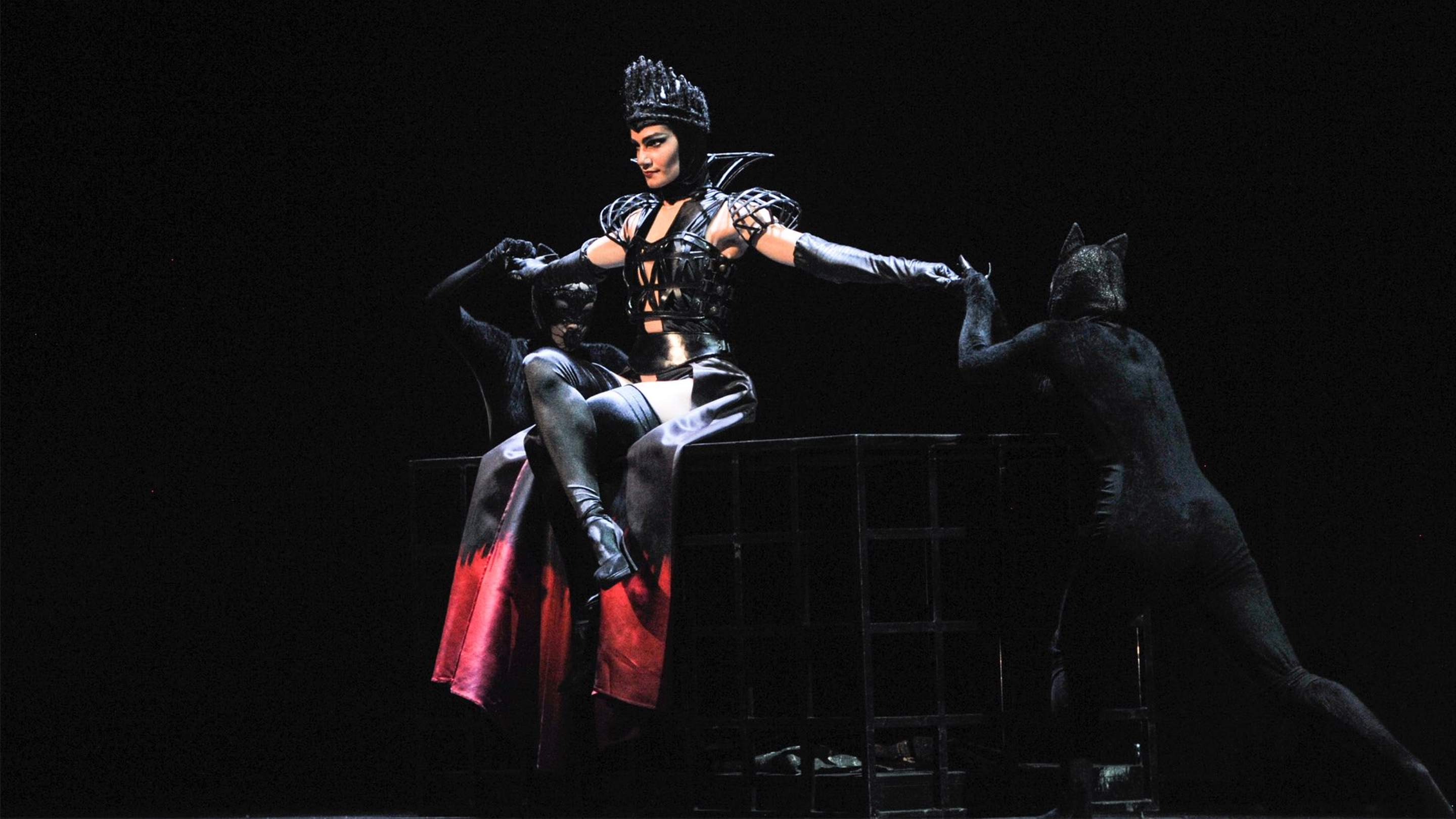 A Stunningly Sinister Ballet Adaptation of 'Snow White' Is Coming to ...