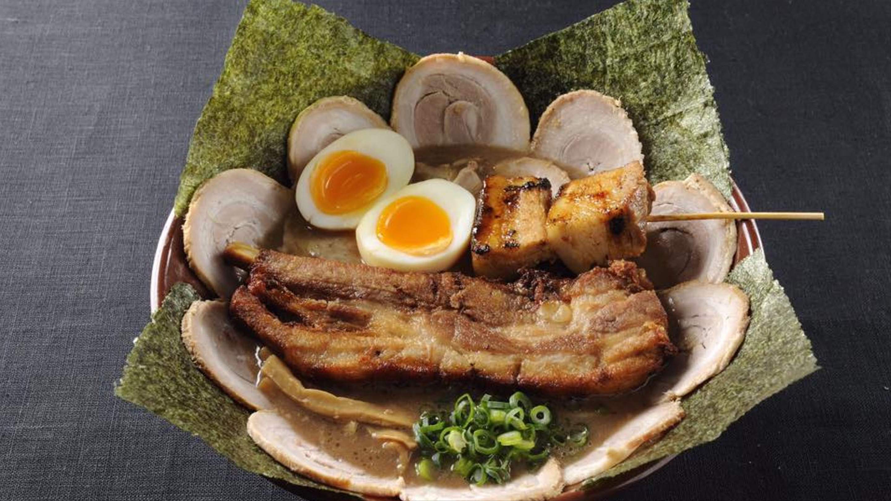 Gumshara, Haymarket Review