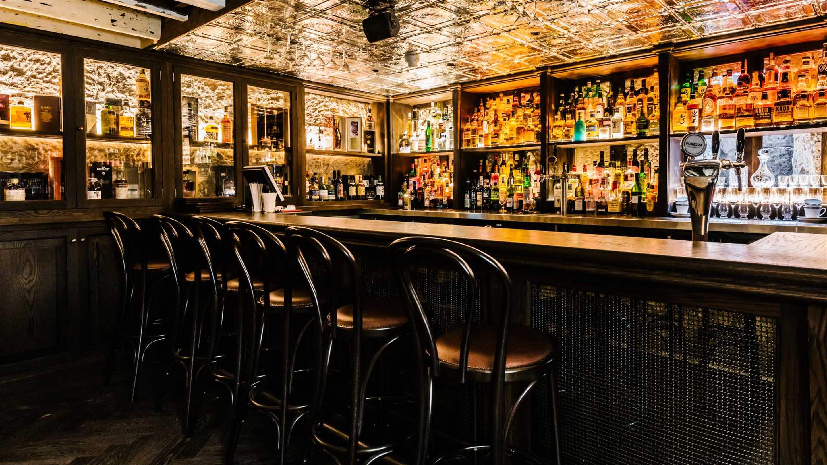The Doss House, The Rocks Review