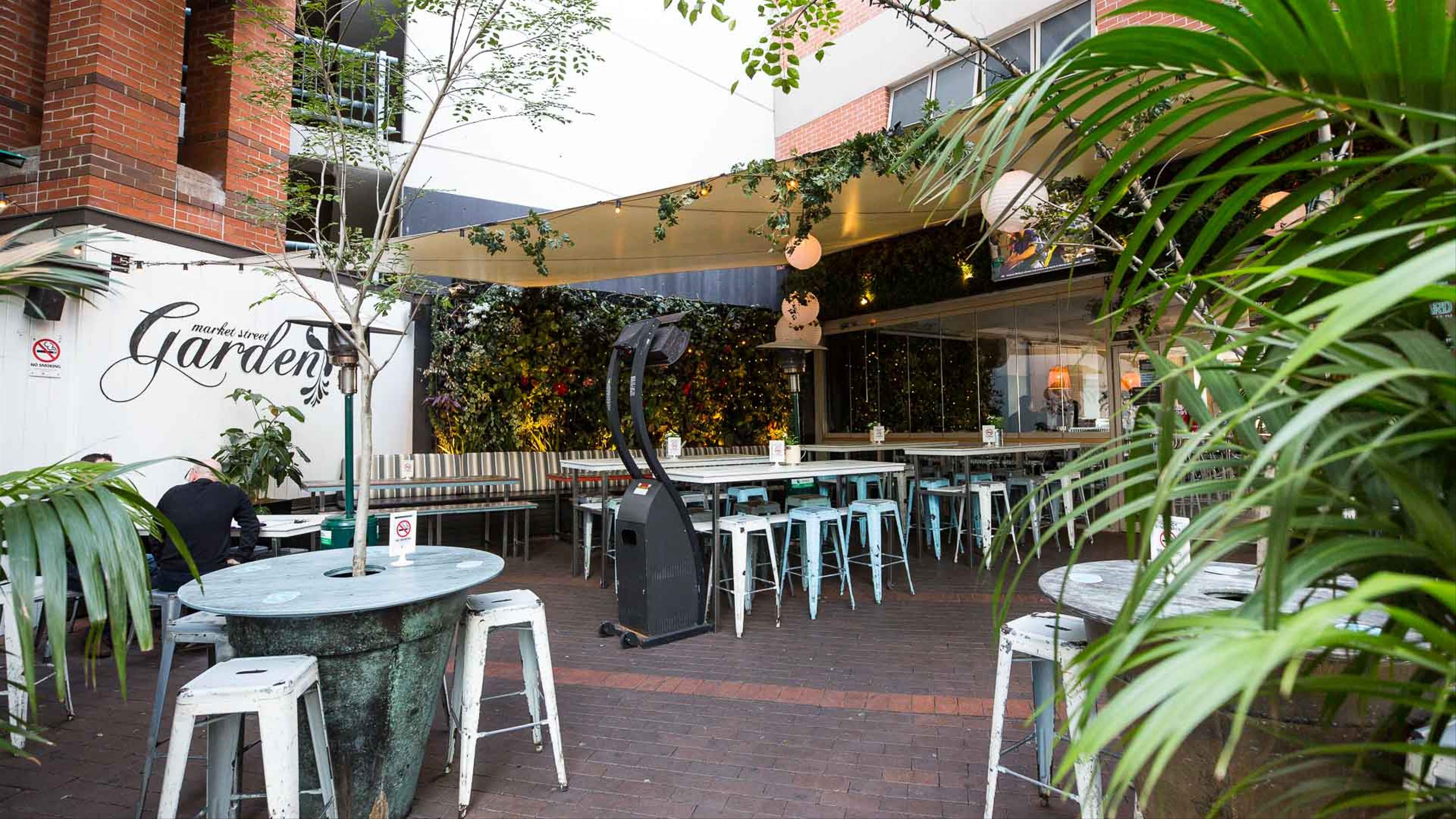 Shelbourne Hotel, Sydney Review