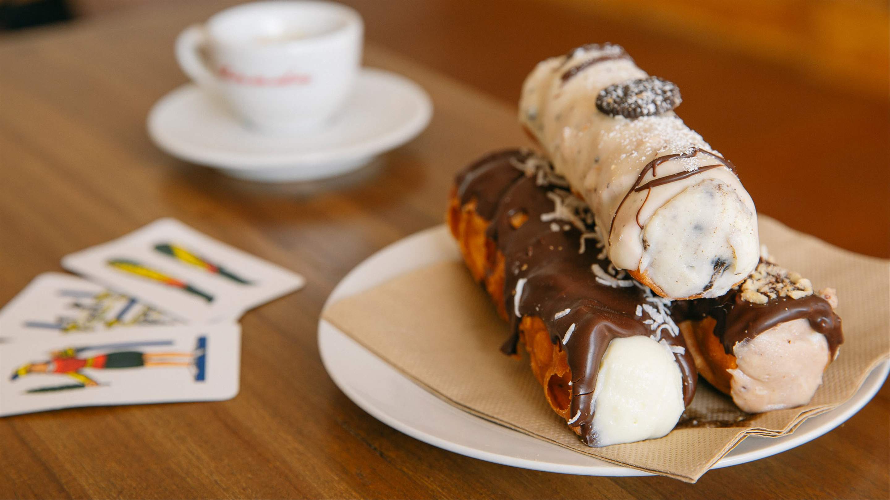 Cannoli Bar, Avondale Heights Review