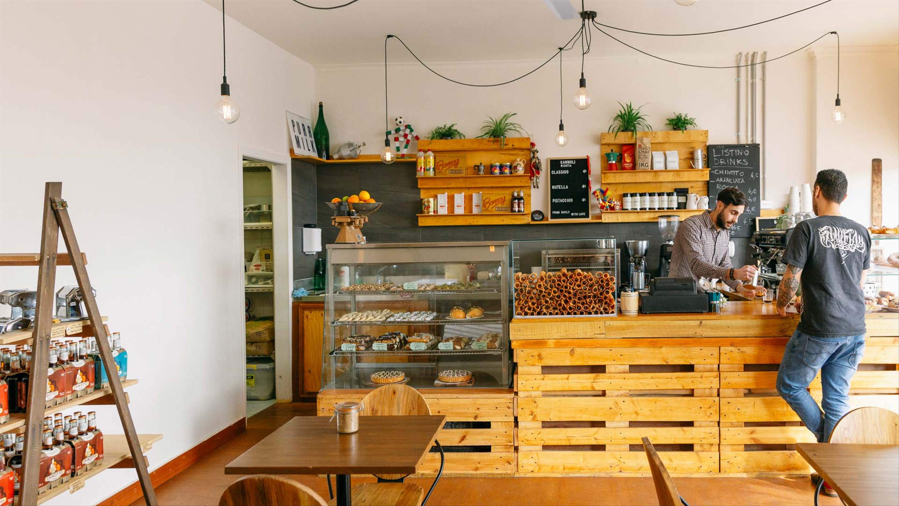 Cannoli Bar, Avondale Heights Review