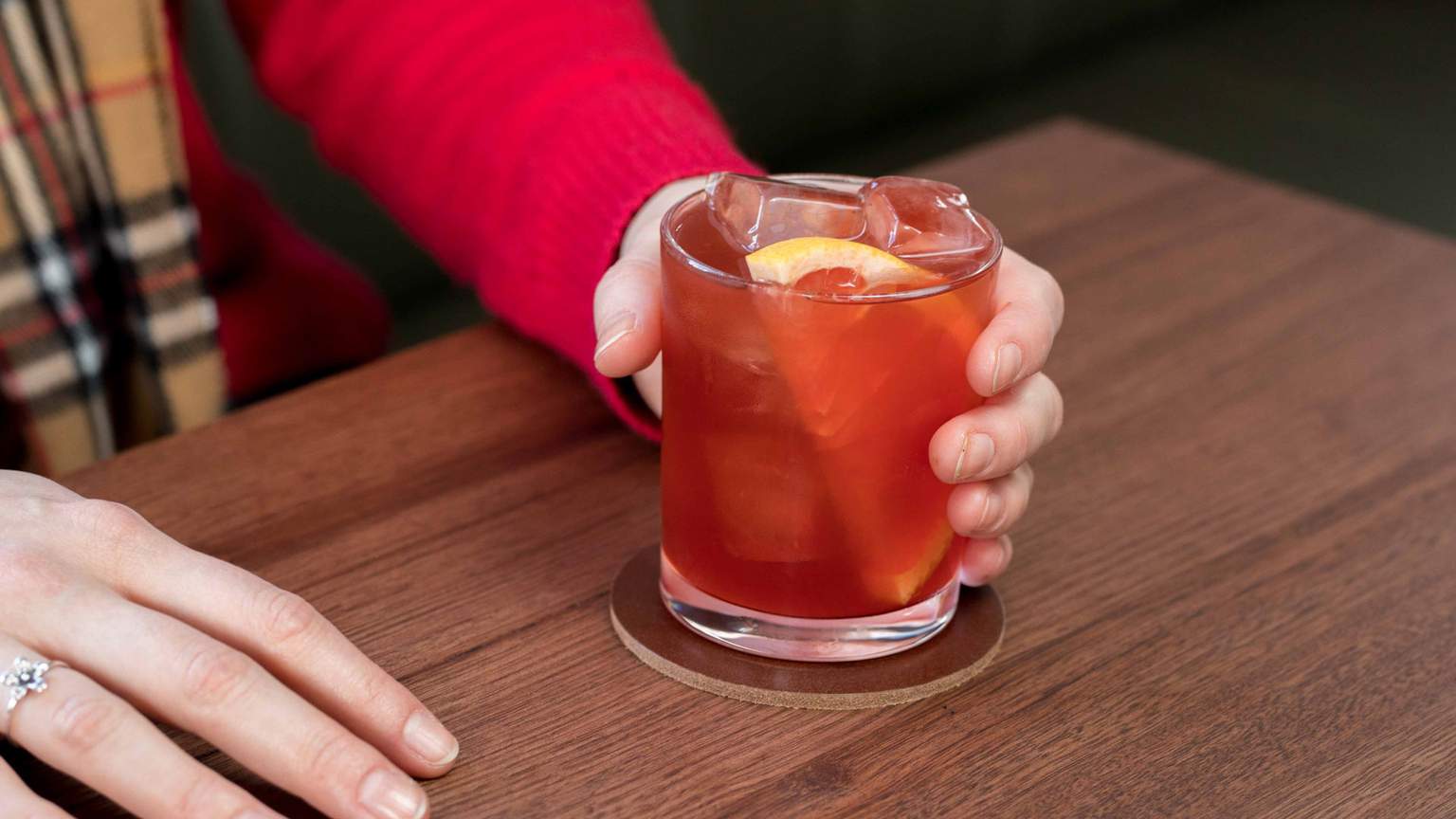 Capitano, Carlton Review