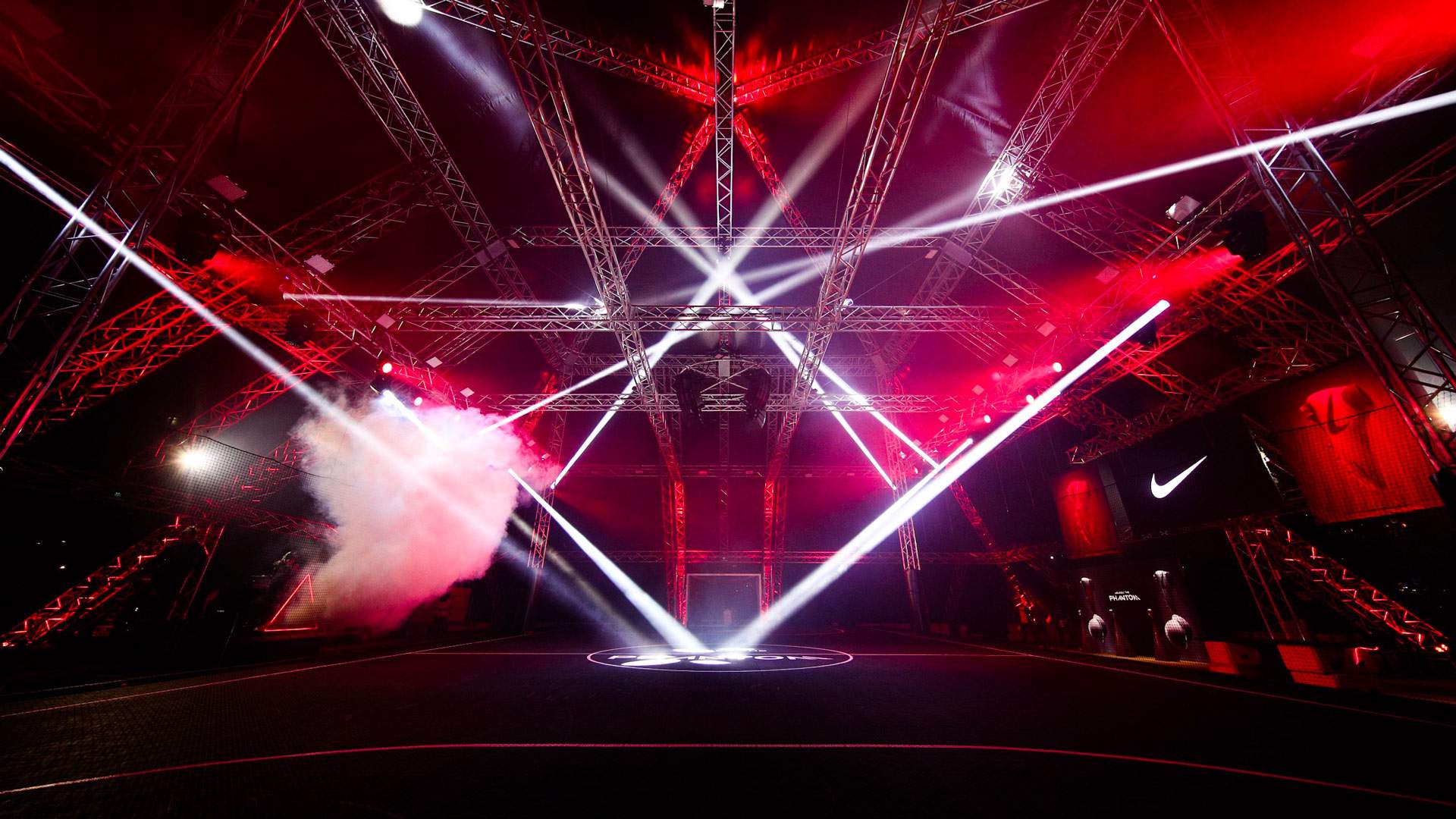 A Five-Storey Nike Soccer Stadium Has Popped Up in Melbourne - Concrete ...