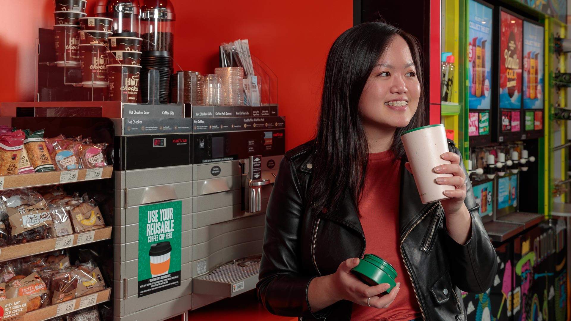 A World-First Reusable Coffee Cup Made from Recycled Takeaway Cups Has ...
