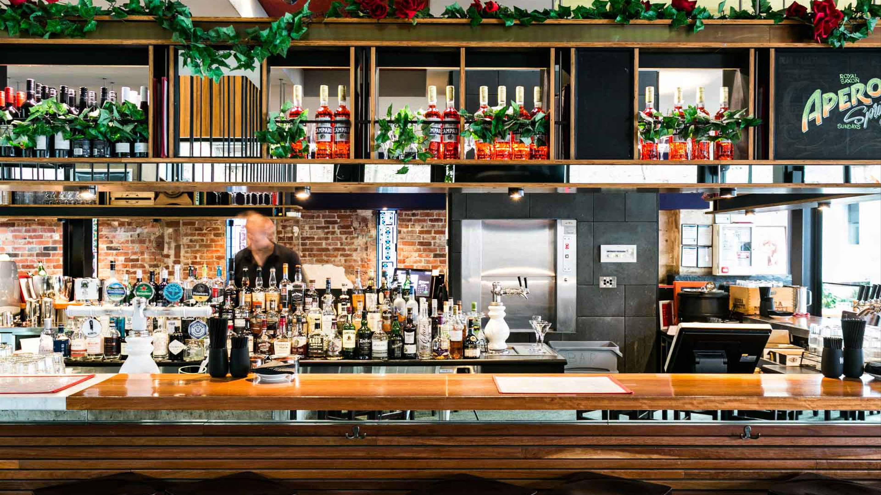 Royal Saxon, Richmond Review