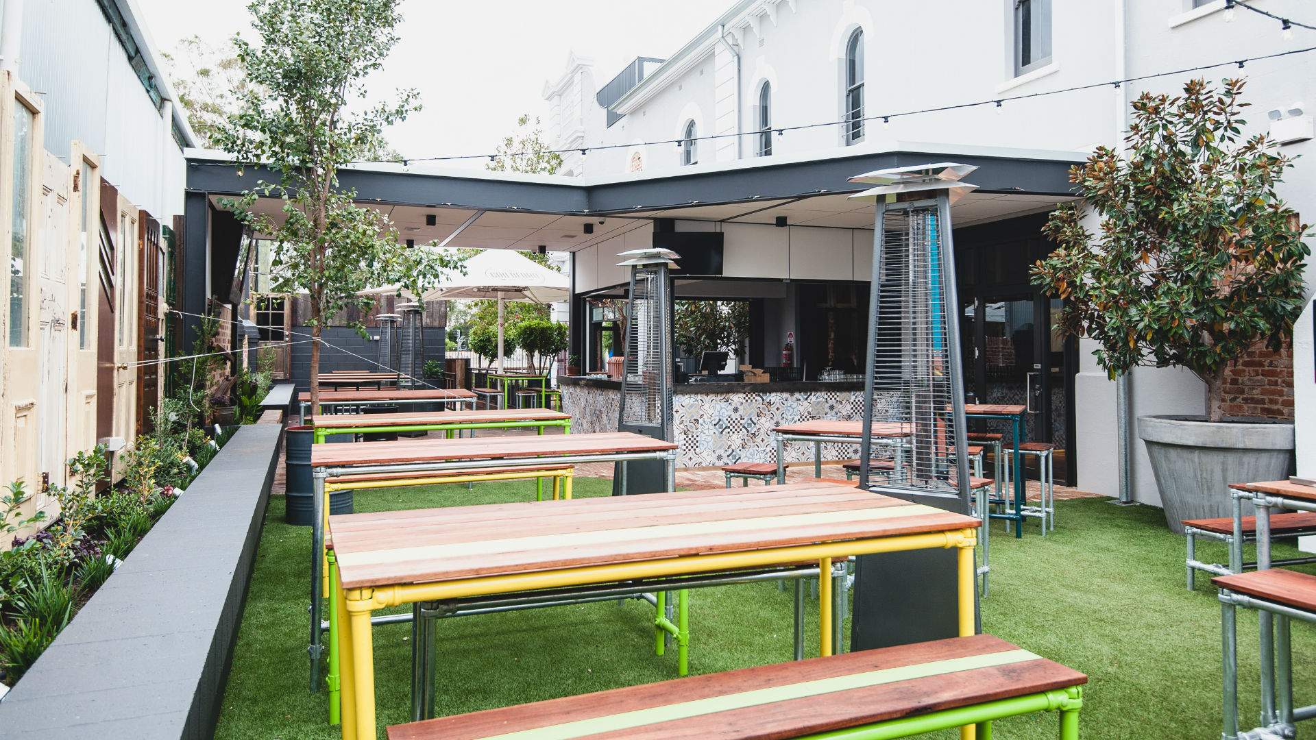 The Guildford Hotel, Guildford Review